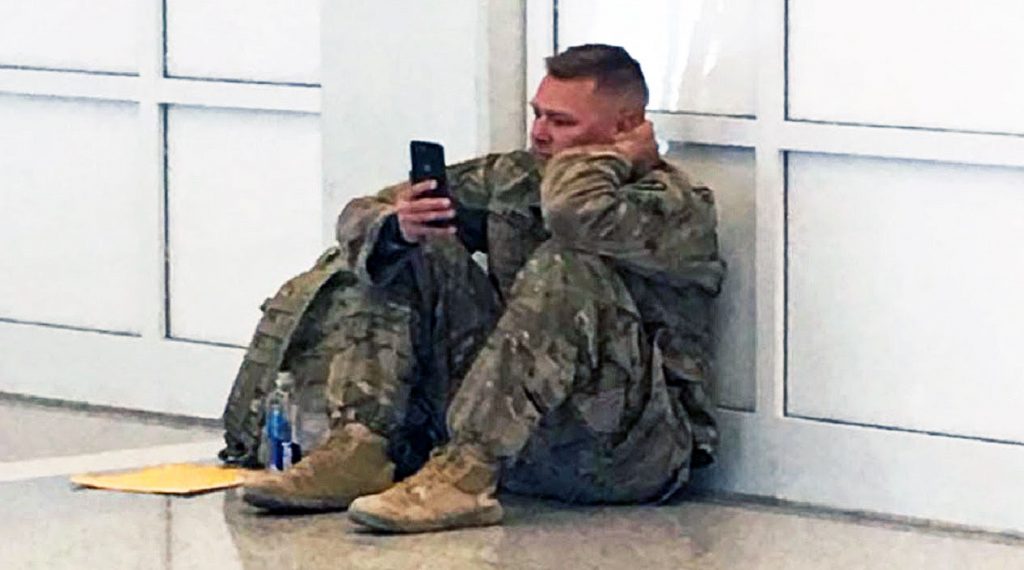 Video: This Guy Takes His Camera and Zooms In On The Moon. What He ...